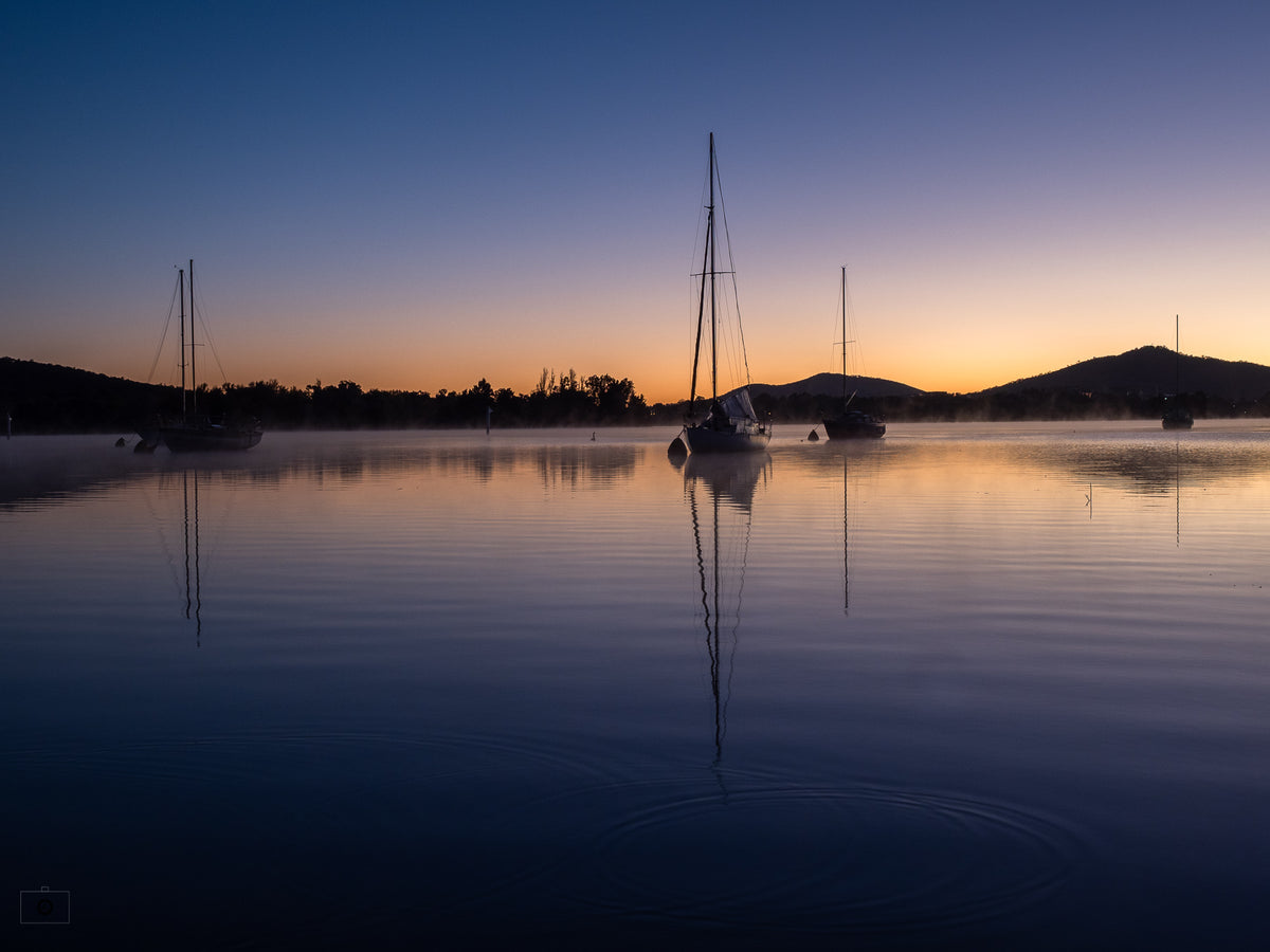 Dawn Lake – Lyndal Curtis Photography